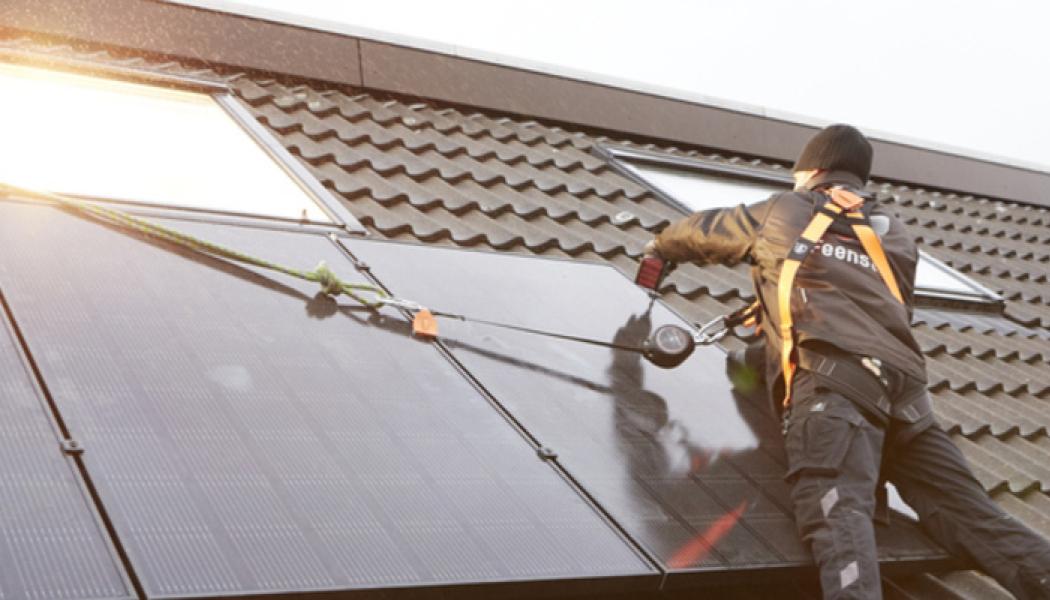 Solcellstak mest populära klimatinvesteringen bland svenskar ...